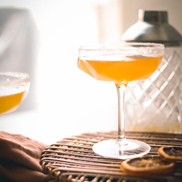 The Absolute Best Manhattan Recipe - The Gourmet Bon Vivant