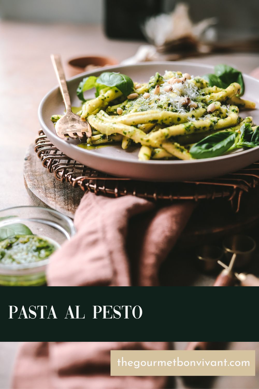 Pasta al Pesto (Pesto Pasta) - The Gourmet Bon Vivant