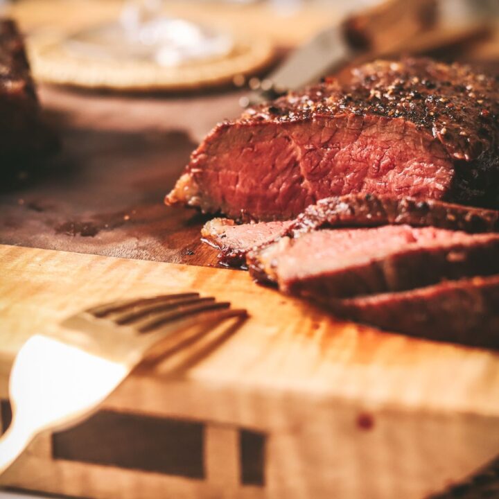 How to Cook Prime Rib - The Gourmet Bon Vivant